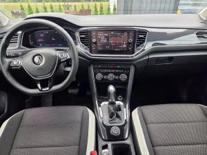 Volkswagen T-Roc 2018 in Jelgava, with an engine capacity of 2.00 L and mileage of 244 thousand km for 14900 €, photo 16 on AUTOMOTO.COM.LV