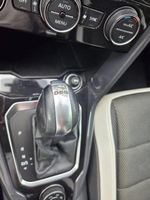 Volkswagen T-Roc 2018 in Jelgava, with an engine capacity of 2.00 L and mileage of 244 thousand km for 14900 €, photo 18 on AUTOMOTO.COM.LV