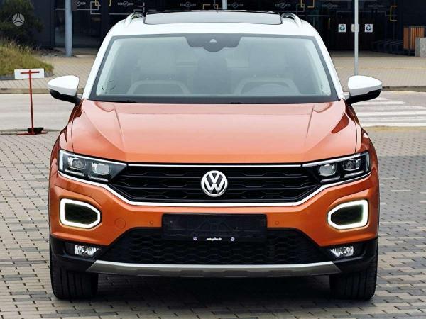Volkswagen T-Roc 2018 in Siauliai, with an engine capacity of 1.97 L and mileage of 186 thousand km for 16700 €, photo 6 on AUTOMOTO.COM.LV