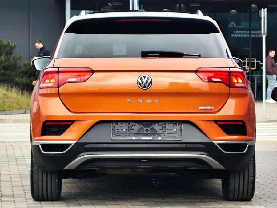Volkswagen T-Roc 2018 in Siauliai, with an engine capacity of 1.97 L and mileage of 186 thousand km for 16700 €, photo 13 on AUTOMOTO.COM.LV