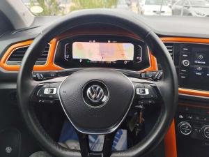 Volkswagen T-Roc 2018 in Siauliai, with an engine capacity of 1.97 L and mileage of 186 thousand km for 16700 €, photo 19 on AUTOMOTO.COM.LV