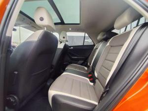 Volkswagen T-Roc 2018 in Siauliai, with an engine capacity of 1.97 L and mileage of 186 thousand km for 16700 €, photo 24 on AUTOMOTO.COM.LV