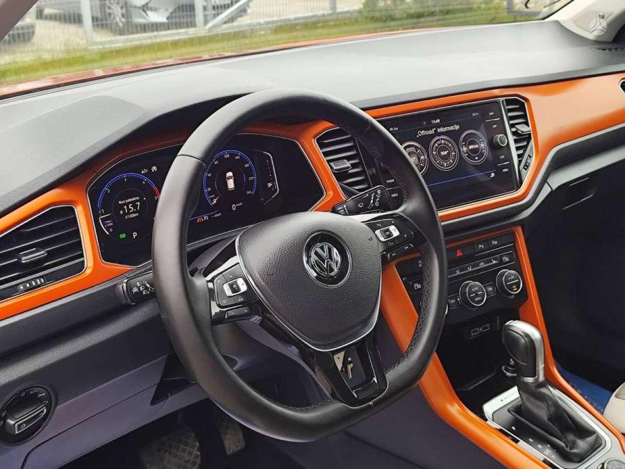 Volkswagen T-Roc 2018 in Siauliai, with an engine capacity of 1.97 L and mileage of 186 thousand km for 16700 €, photo 27 on AUTOMOTO.COM.LV