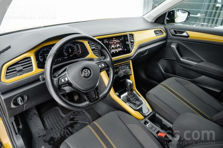 Volkswagen T-Roc 2019 in Riga, with an engine capacity of 2.00 L and mileage of 56 thousand km for 18700 €, photo 20 on AUTOMOTO.COM.LV