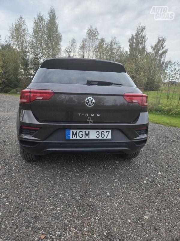 Volkswagen T-Roc 2019 in Plunge, with an engine capacity of 1.50 L and mileage of 154 thousand km for 16999 €, photo 11 on AUTOMOTO.COM.LV