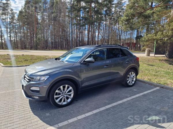 Volkswagen T-Roc 2020 Rīga, ar dzinēja tilpumu 1.50 L un nobraukumu 244 tūkst. km par 14300 €, foto  vietnē AUTOMOTO.COM.LV