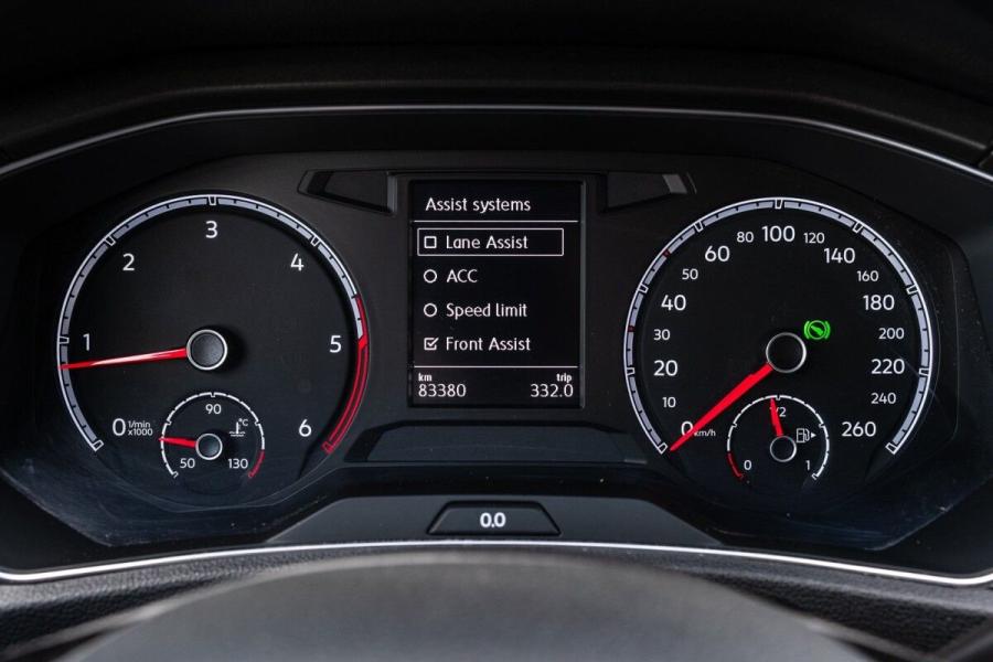 Volkswagen T-Roc 2020 Rīga, ar dzinēja tilpumu 2.00 L un nobraukumu 83 tūkst. km par 18900 €, foto 16 vietnē AUTOMOTO.COM.LV