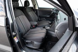 Volkswagen T-Roc 2020 in Riga, with an engine capacity of 2.00 L and mileage of 83 thousand km for 18900 €, photo 8 on AUTOMOTO.COM.LV