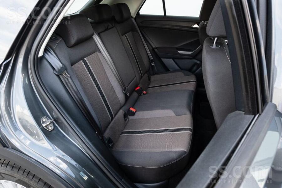 Volkswagen T-Roc 2020 in Riga, with an engine capacity of 2.00 L and mileage of 83 thousand km for 18900 €, photo 9 on AUTOMOTO.COM.LV