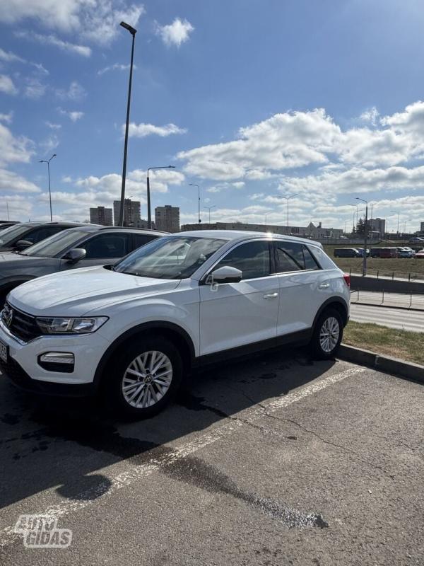 Volkswagen T-Roc 2021 Viļņa, ar dzinēja tilpumu 1.00 L un nobraukumu 78 tūkst. km par 17500 €, foto 4 vietnē AUTOMOTO.COM.LV