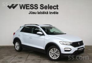 Volkswagen T-Roc 2021 Rīga, ar dzinēja tilpumu 1.00 L un nobraukumu 134 tūkst. km par 11990 €, foto 3 vietnē AUTOMOTO.COM.LV