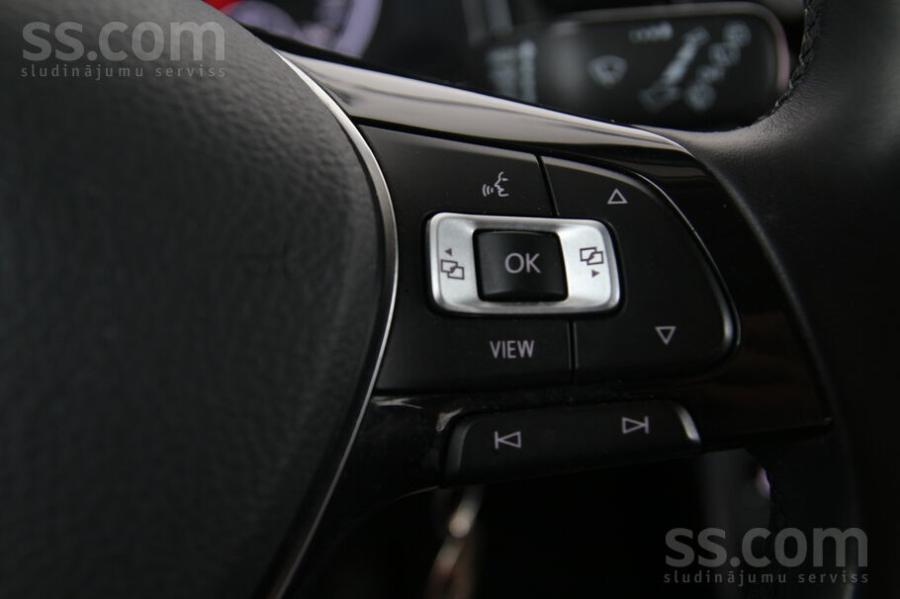 Volkswagen T-Roc 2021 Rīga, ar dzinēja tilpumu 1.00 L un nobraukumu 134 tūkst. km par 11990 €, foto 17 vietnē AUTOMOTO.COM.LV