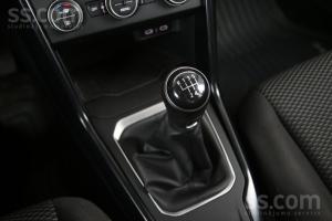 Volkswagen T-Roc 2021 Rīga, ar dzinēja tilpumu 1.00 L un nobraukumu 134 tūkst. km par 11990 €, foto 21 vietnē AUTOMOTO.COM.LV