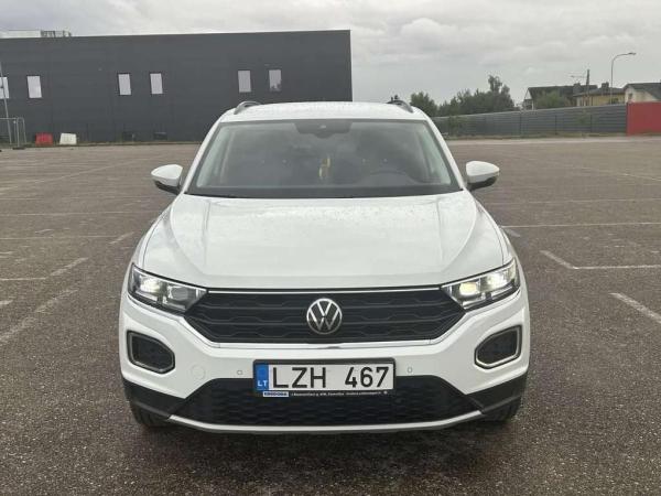 Volkswagen T-Roc 2021 Viļņa, ar dzinēja tilpumu 1.50 L un nobraukumu 169 tūkst. km par 18000 €, foto 1 vietnē AUTOMOTO.COM.LV