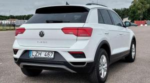 Volkswagen T-Roc 2021 in Vilnius, with an engine capacity of 1.50 L and mileage of 170 thousand km for 17800 €, photo 6 on AUTOMOTO.COM.LV