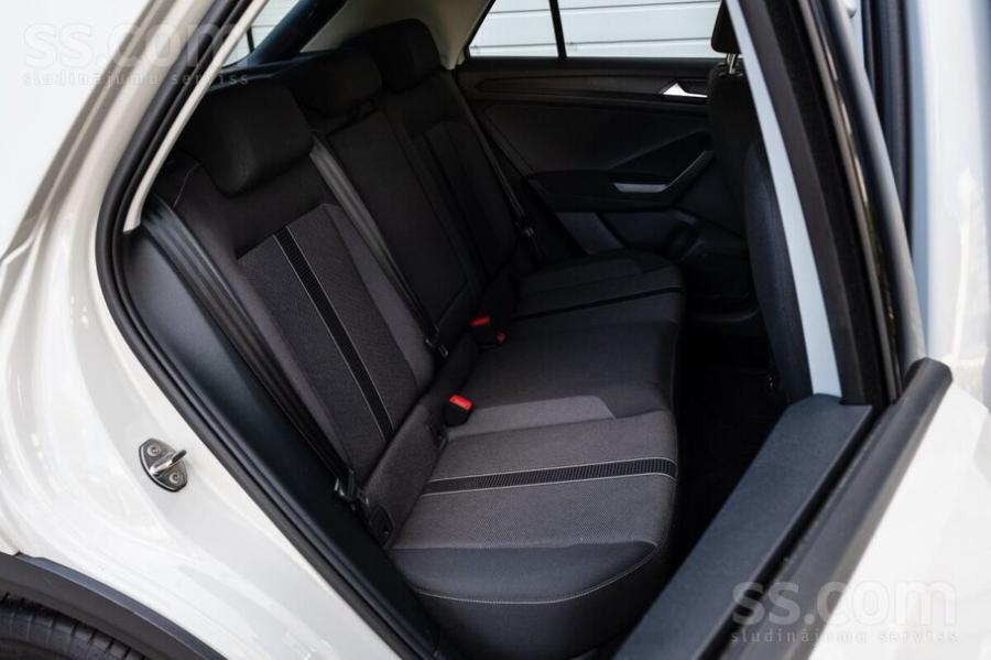 Volkswagen T-Roc 2022 in Riga, with an engine capacity of 1.50 L and mileage of 21 thousand km for 18950 €, photo 8 on AUTOMOTO.COM.LV