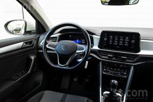 Volkswagen T-Roc 2022 in Riga, with an engine capacity of 1.50 L and mileage of 21 thousand km for 18950 €, photo 10 on AUTOMOTO.COM.LV