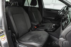 Volkswagen T-Roc 2023 in Ventspils, with an engine capacity of 1.50 L and mileage of 82 thousand km for 28050 €, photo 17 on AUTOMOTO.COM.LV