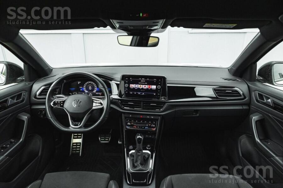 Volkswagen T-Roc 2023 in Ventspils, with an engine capacity of 1.50 L and mileage of 82 thousand km for 28050 €, photo 18 on AUTOMOTO.COM.LV