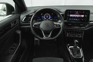 Volkswagen T-Roc 2023 Ventspils, ar dzinēja tilpumu 1.50 L un nobraukumu 82 tūkst. km par 28050 €, foto 19 vietnē AUTOMOTO.COM.LV