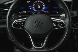 Volkswagen T-Roc 2023 Ventspils, ar dzinēja tilpumu 1.50 L un nobraukumu 82 tūkst. km par 28050 €, foto 20 vietnē AUTOMOTO.COM.LV