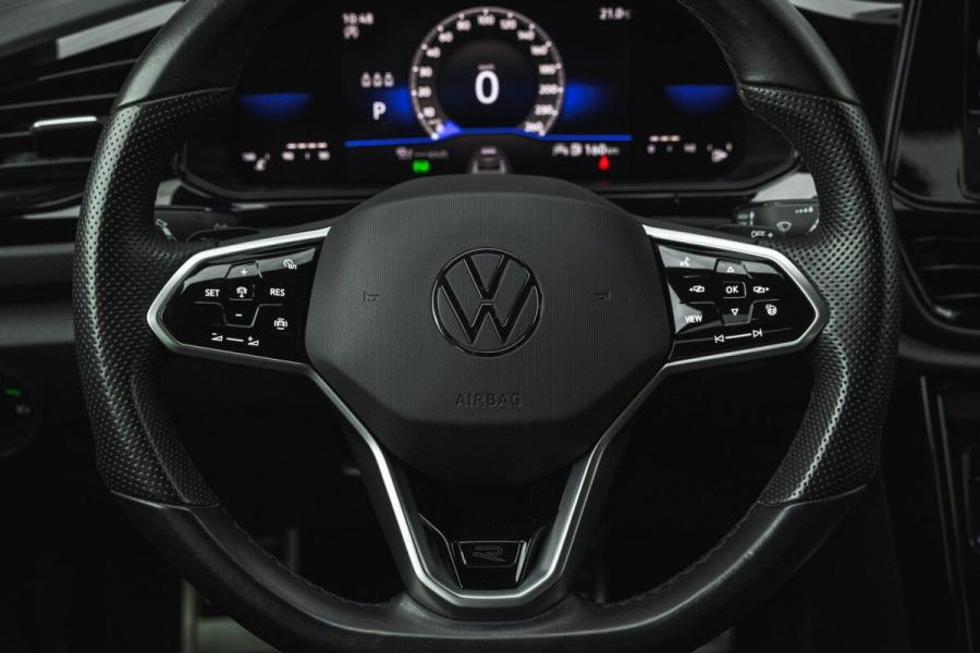 Volkswagen T-Roc 2023 Ventspils, ar dzinēja tilpumu 1.50 L un nobraukumu 82 tūkst. km par 28050 €, foto 20 vietnē AUTOMOTO.COM.LV