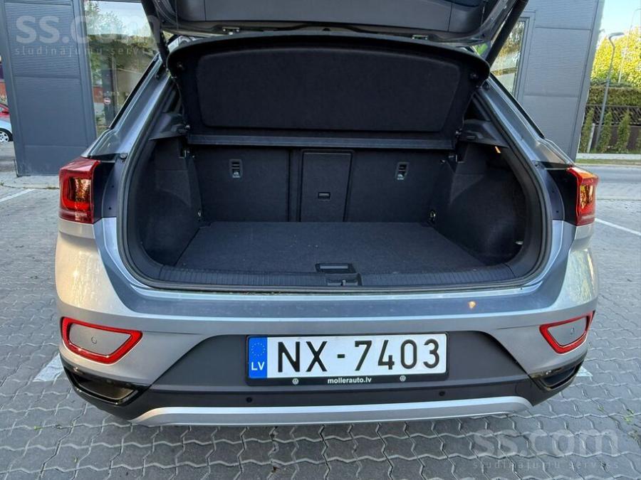 Volkswagen T-Roc 2024 Rīga, ar dzinēja tilpumu 1.50 L un nobraukumu 33 tūkst. km par 24700 €, foto 9 vietnē AUTOMOTO.COM.LV