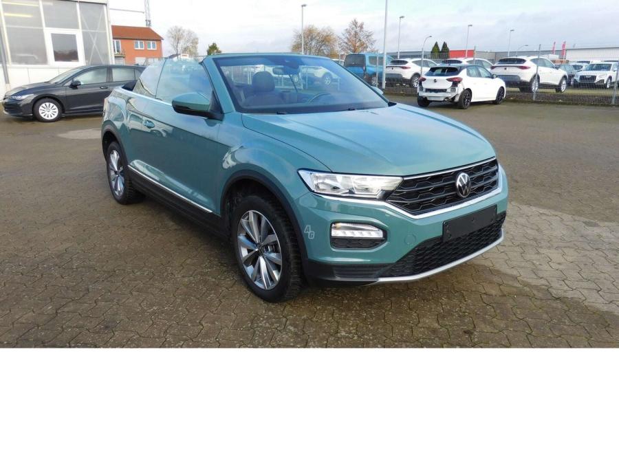 Green Volkswagen T-Roc 2021 in Kaunas, with an engine capacity of 1.00 L and mileage of 26 thousand km for 22735 €, photo 7 on AUTOMOTO.COM.LV
