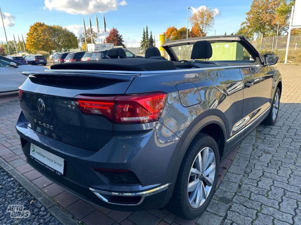 Pelēks Volkswagen T-Roc 2021 Kauņa, ar dzinēja tilpumu 1.00 L un nobraukumu 40 tūkst. km par 22212 €, foto 7 vietnē AUTOMOTO.COM.LV