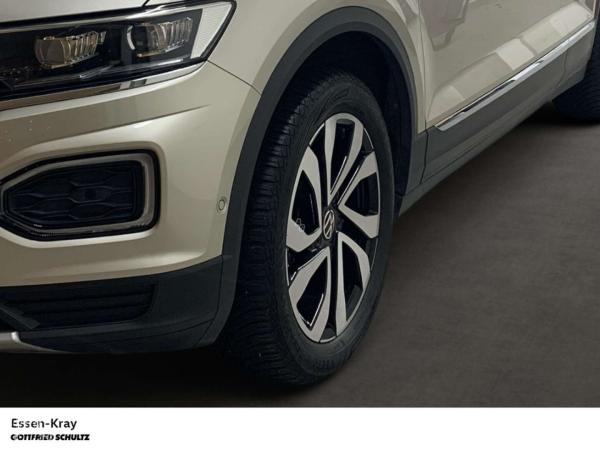 Pelēks Volkswagen T-Roc 2021 Kauņa, ar dzinēja tilpumu 1.00 L un nobraukumu 27 tūkst. km par 26469 €, foto 8 vietnē AUTOMOTO.COM.LV