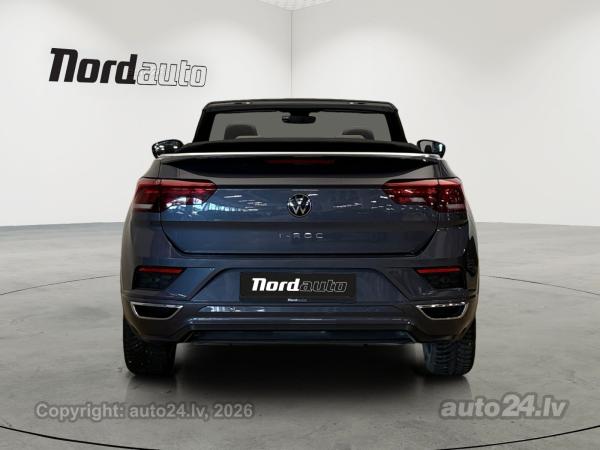Grey Volkswagen T-Roc 2022 in Tallinn, with an engine capacity of 1.50 L and mileage of 67 thousand km for 22900 €, photo 5 on AUTOMOTO.COM.LV
