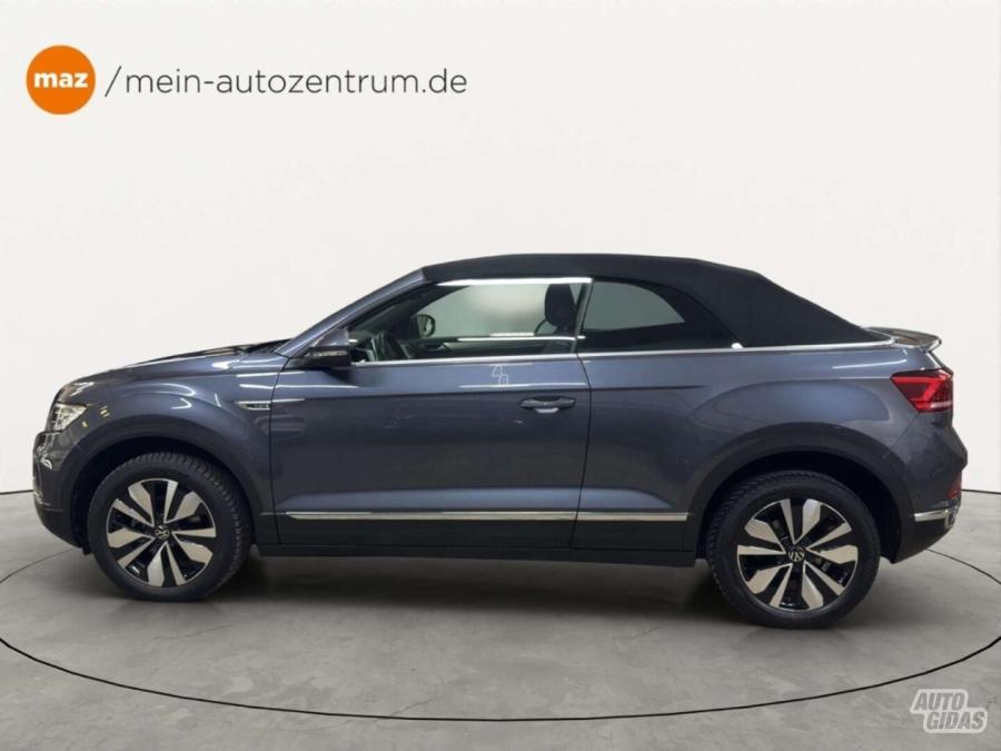 Pelēks Volkswagen T-Roc 2023 Kauņa, ar dzinēja tilpumu 1.50 L un nobraukumu 38 tūkst. km par 31639 €, foto 3 vietnē AUTOMOTO.COM.LV