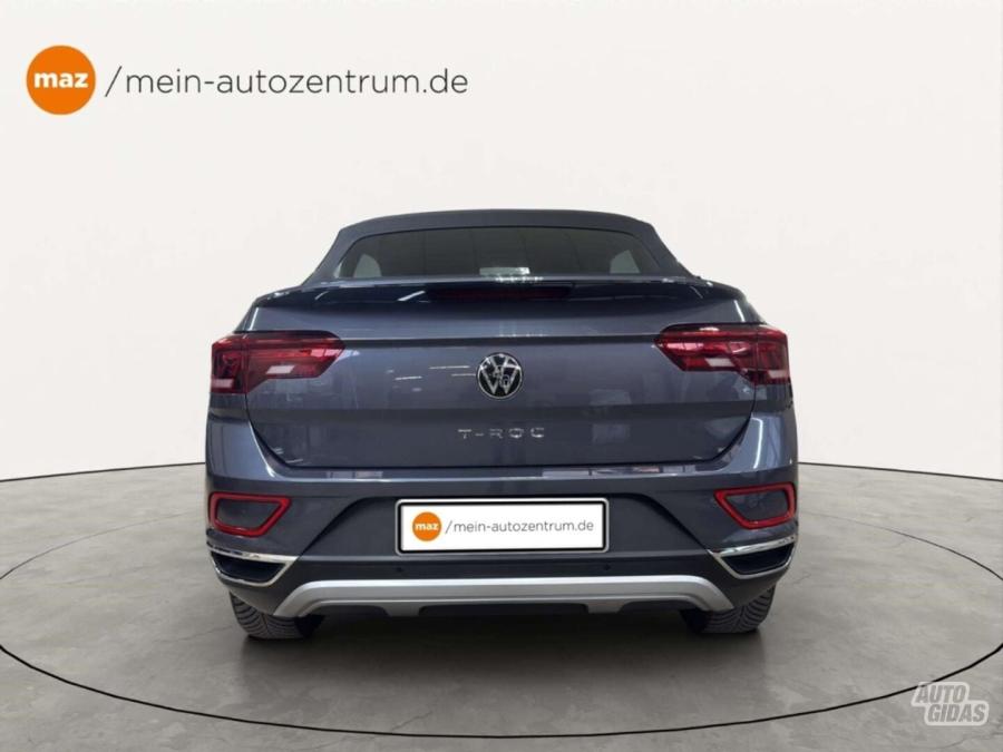 Pelēks Volkswagen T-Roc 2023 Kauņa, ar dzinēja tilpumu 1.50 L un nobraukumu 38 tūkst. km par 31639 €, foto 5 vietnē AUTOMOTO.COM.LV