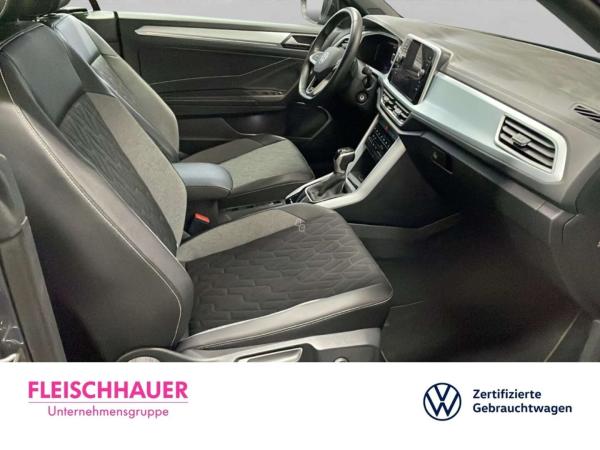 Grey Volkswagen T-Roc 2024 in Kaunas, with an engine capacity of 1.50 L and mileage of 26 thousand km for 32566 €, photo 8 on AUTOMOTO.COM.LV