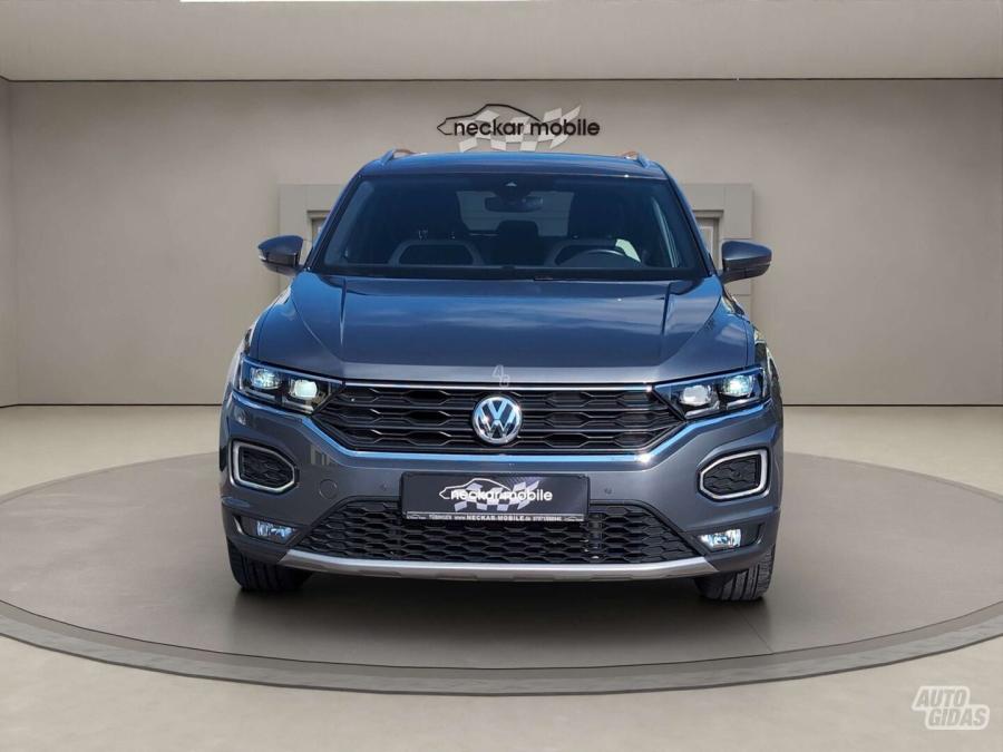 Pelēks Volkswagen T-Roc 2017 Kauņa, ar dzinēja tilpumu 2.00 L un nobraukumu 92 tūkst. km par 22390 €, foto 4 vietnē AUTOMOTO.COM.LV