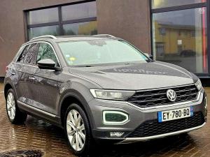 Grey Volkswagen T-Roc 2018 in Taurage, with an engine capacity of 1.97 L and mileage of 126 thousand km for 16500 €, photo 3 on AUTOMOTO.COM.LV