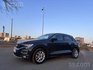 Pelēks Volkswagen T-Roc 2018 Rīga, ar dzinēja tilpumu 1.50 L un nobraukumu 203 tūkst. km par 15300 €, foto 8 vietnē AUTOMOTO.COM.LV