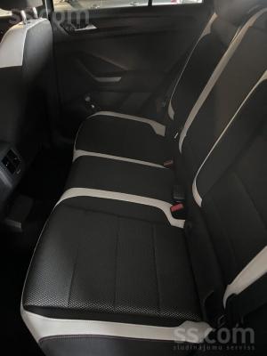 Pelēks Volkswagen T-Roc 2018 Rīga, ar dzinēja tilpumu 1.50 L un nobraukumu 203 tūkst. km par 15300 €, foto 29 vietnē AUTOMOTO.COM.LV