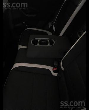 Pelēks Volkswagen T-Roc 2018 Rīga, ar dzinēja tilpumu 1.50 L un nobraukumu 203 tūkst. km par 15300 €, foto 12 vietnē AUTOMOTO.COM.LV
