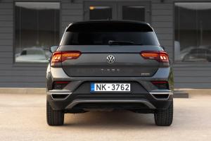 Pelēks Volkswagen T-Roc 2018 Jelgava, ar dzinēja tilpumu 2.00 L un nobraukumu 199 tūkst. km par 15350 €, foto 8 vietnē AUTOMOTO.COM.LV