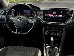 Pelēks Volkswagen T-Roc 2018 Klaipėda, ar dzinēja tilpumu 1.97 L un nobraukumu 198 tūkst. km par 15700 €, foto 4 vietnē AUTOMOTO.COM.LV