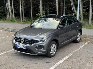 Pelēks Volkswagen T-Roc 2018 Klaipėda, ar dzinēja tilpumu 1.97 L un nobraukumu 198 tūkst. km par 15700 €, foto 6 vietnē AUTOMOTO.COM.LV