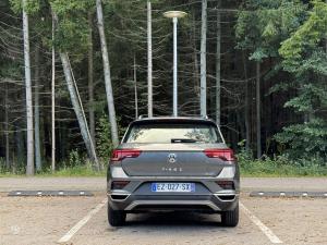 Pelēks Volkswagen T-Roc 2018 Klaipėda, ar dzinēja tilpumu 1.97 L un nobraukumu 198 tūkst. km par 15700 €, foto 12 vietnē AUTOMOTO.COM.LV