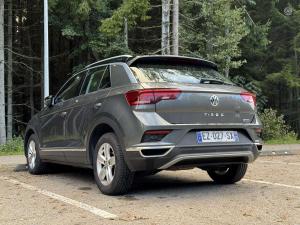 Pelēks Volkswagen T-Roc 2018 Klaipėda, ar dzinēja tilpumu 1.97 L un nobraukumu 198 tūkst. km par 15700 €, foto 19 vietnē AUTOMOTO.COM.LV