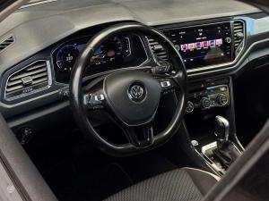 Pelēks Volkswagen T-Roc 2018 Klaipėda, ar dzinēja tilpumu 1.97 L un nobraukumu 198 tūkst. km par 15700 €, foto 24 vietnē AUTOMOTO.COM.LV