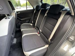 Pelēks Volkswagen T-Roc 2018 Klaipėda, ar dzinēja tilpumu 1.97 L un nobraukumu 198 tūkst. km par 15700 €, foto 28 vietnē AUTOMOTO.COM.LV
