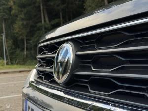 Pelēks Volkswagen T-Roc 2018 Klaipėda, ar dzinēja tilpumu 1.97 L un nobraukumu 198 tūkst. km par 15700 €, foto 45 vietnē AUTOMOTO.COM.LV