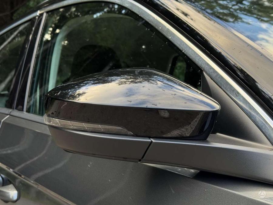 Pelēks Volkswagen T-Roc 2018 Klaipėda, ar dzinēja tilpumu 1.97 L un nobraukumu 198 tūkst. km par 15700 €, foto 47 vietnē AUTOMOTO.COM.LV