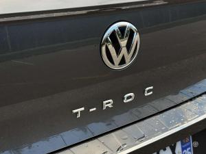 Pelēks Volkswagen T-Roc 2018 Klaipėda, ar dzinēja tilpumu 1.97 L un nobraukumu 198 tūkst. km par 15700 €, foto 56 vietnē AUTOMOTO.COM.LV