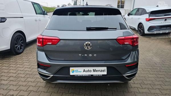 Grey Volkswagen T-Roc 2019 in Kaunas, with an engine capacity of 1.50 L and mileage of 55 thousand km for 21875 €, photo 7 on AUTOMOTO.COM.LV